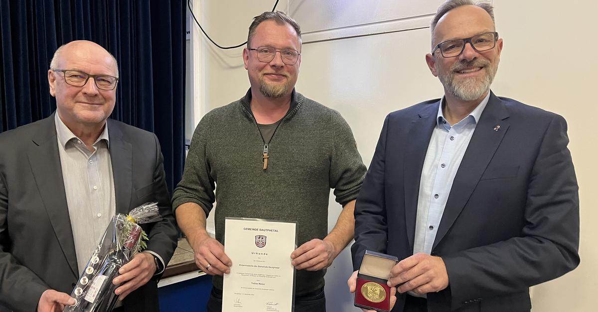 Tobias Weber erhält Ehrenmedaille der Gemeinde Dautphetal